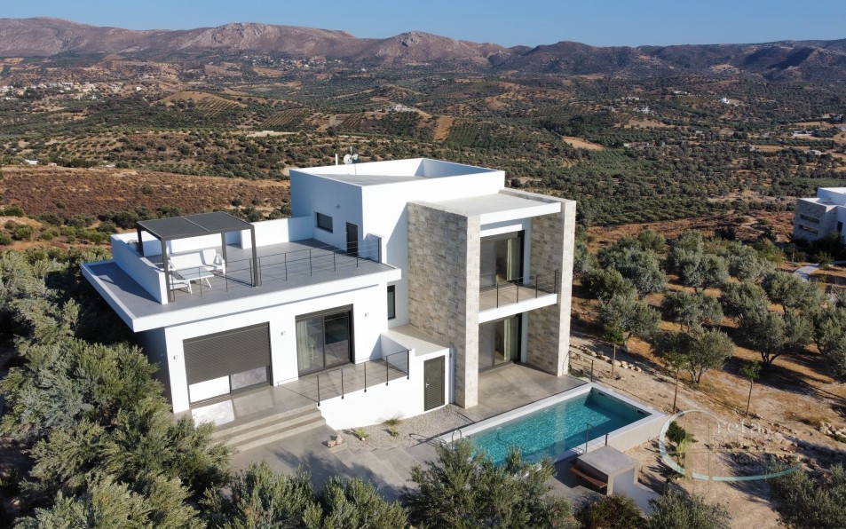 Luxe residentie met zwembad en EOT-vergunning - Creta Houses
